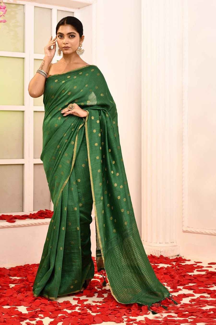 Best Online Saree Store In UAE | Indian Saree Online | ZERESOUQ.COM